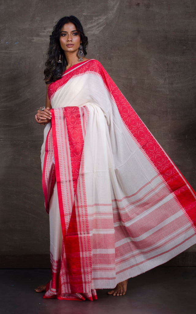 Bengal Handloom Broad Nakshi Border Cotton Saree in Off White and Red ...