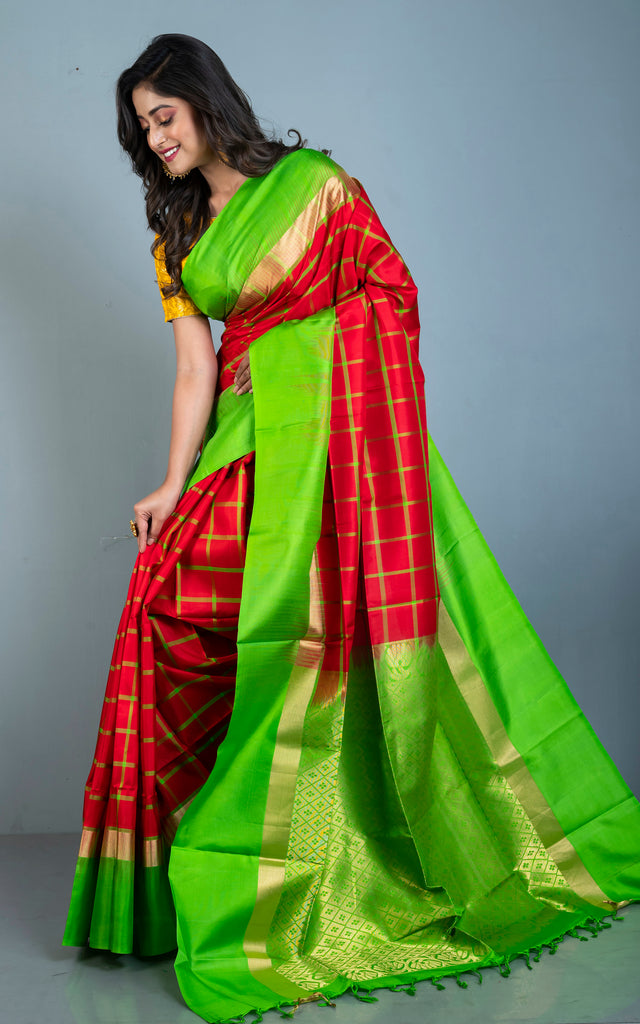 Soft Silk Checks Kanchipuram Silk Saree in Natural Red, Green, Green a ...